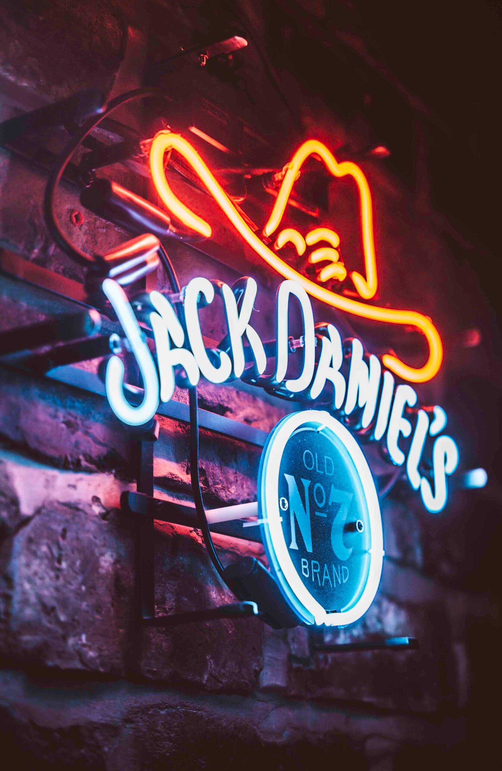 Cocktail Bar in Manchester City Centre | Cheap Cocktails - Salt Dog Slims